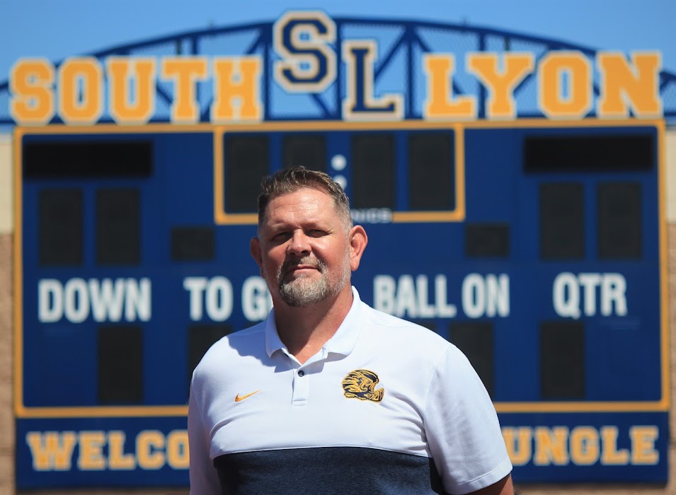 VARSITY - South Lyon Football